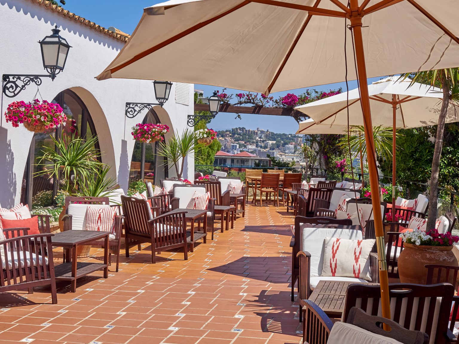 Restaurants & Bar – Hotel Bonsol